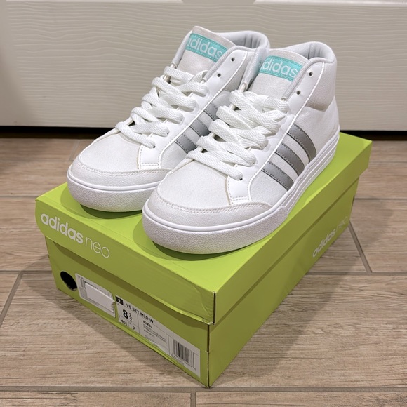 adidas | Shoes | Adidas Women Noe Vs Set Mid Shoes Size 85 | Poshmark